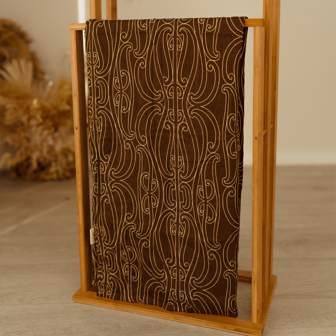 Awhi Company - Te Reo Māori and Māori designed Blankets